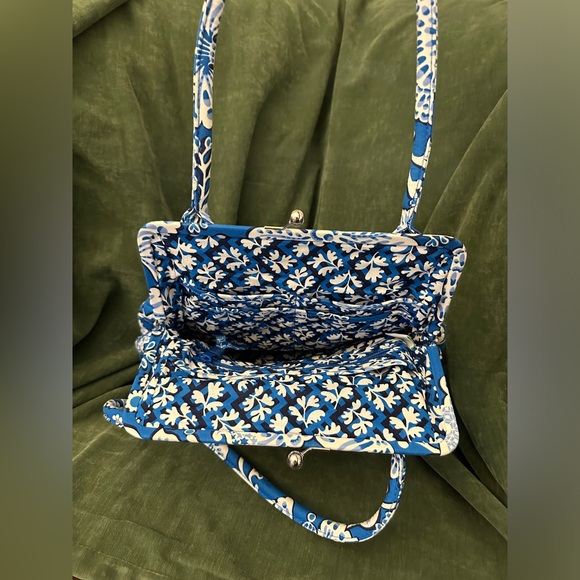 Vera Bradley | Bags | Vera Bradley Alice Shoulder Bag In Blue Lagoon ...